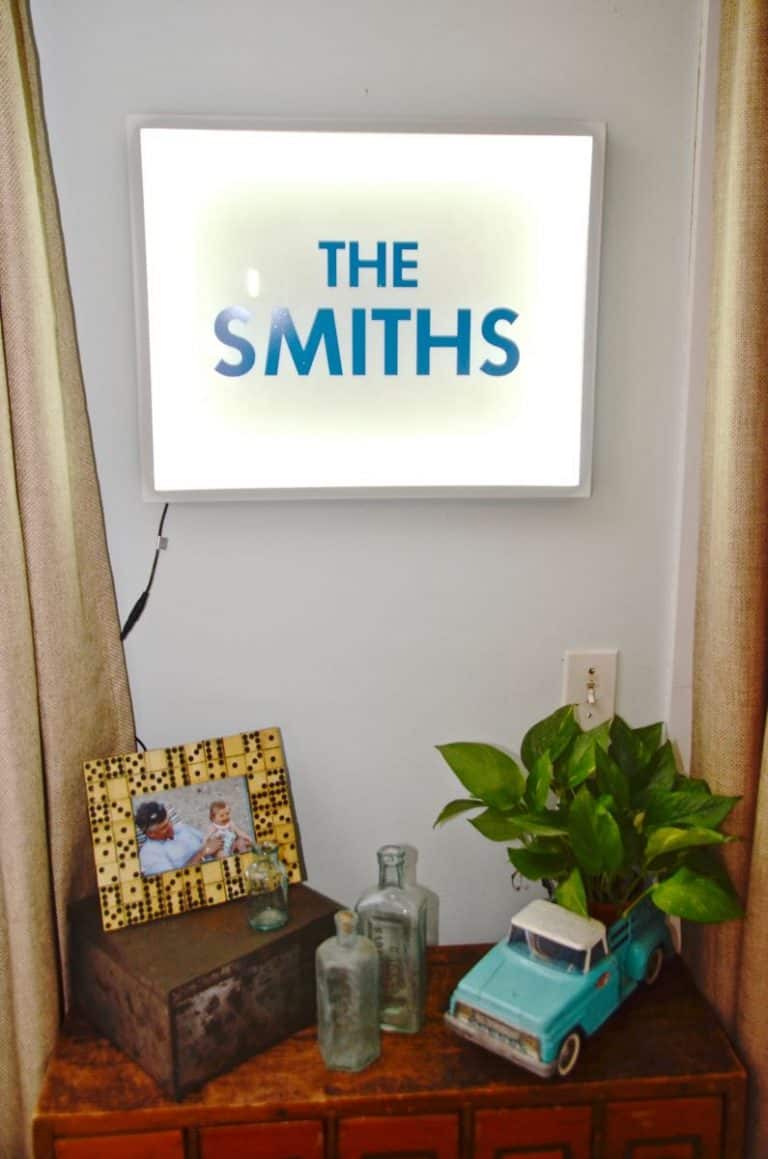 DIY Marquee Letter Light Box