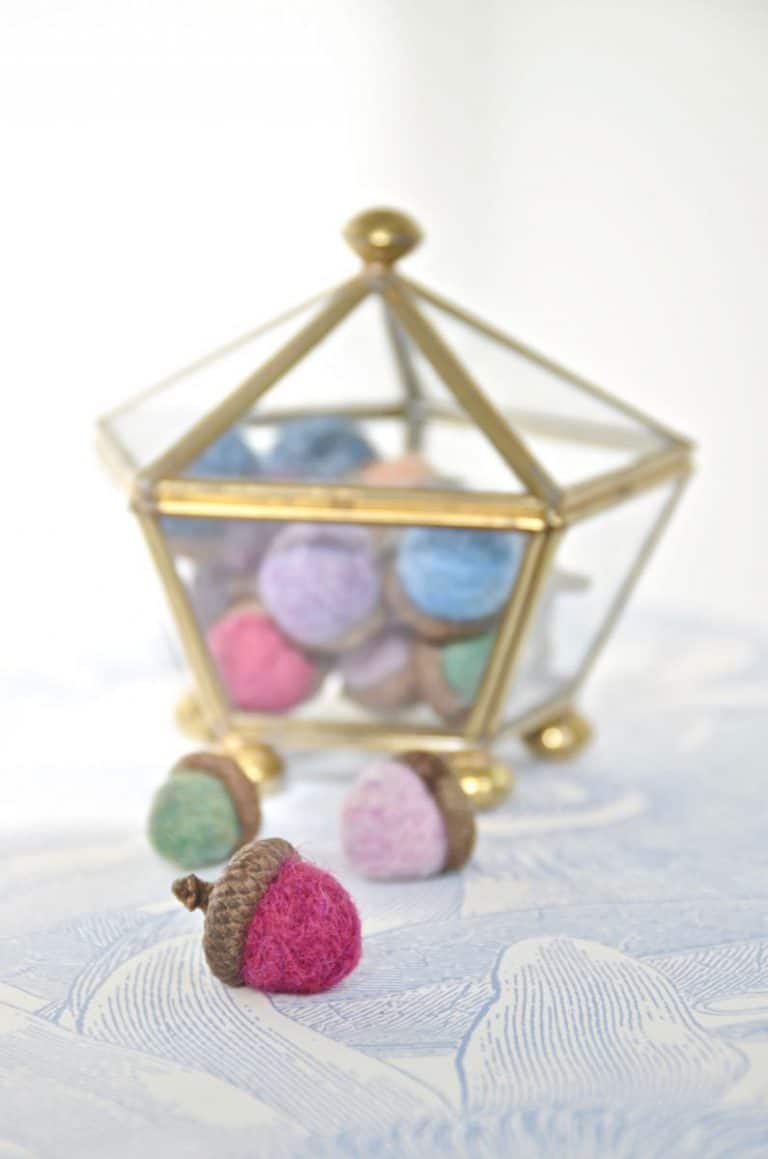 Scrap Yarn Acorns