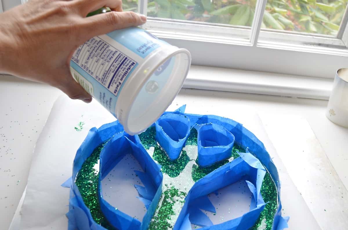 Peace, Love and DIY- Holiday Peace Sign Makeover - At Charlotte's House