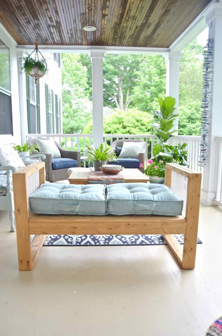 Outdoor Rope Bench- 2x4 and More with Remodelaholic - At Charlotte's House