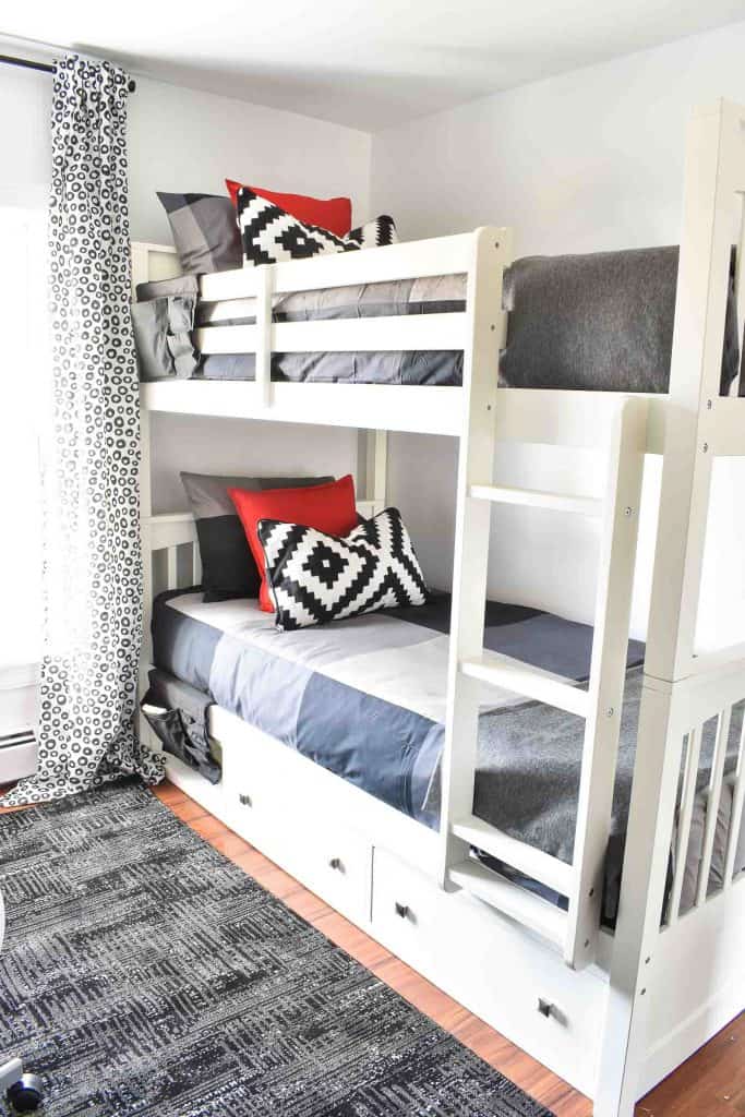 Shared Boys Bunk Room- Bloggers Heart Habitat - At Charlotte's House