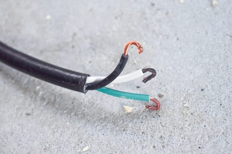 How To Replace a Plug - At Charlotte's House