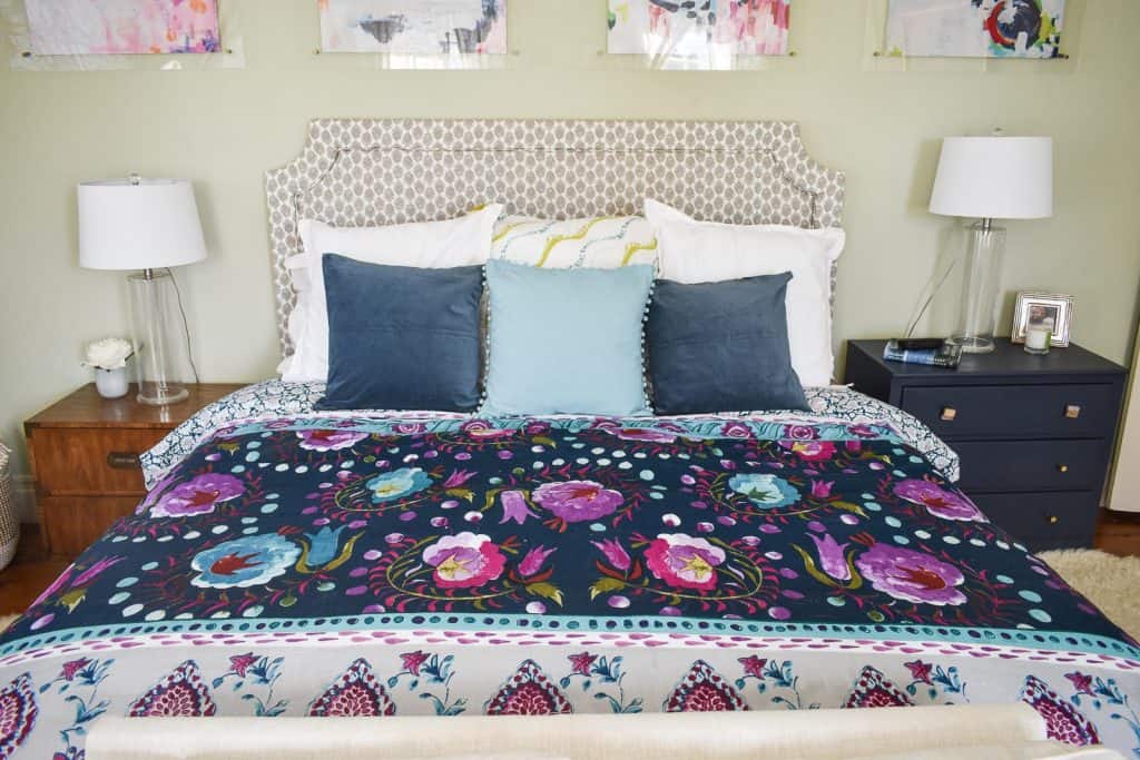 How to Make a Stylish Bed - At Charlotte's House