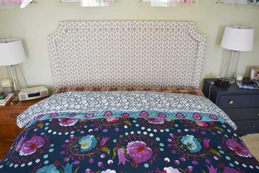 How to Make a Stylish Bed - At Charlotte's House