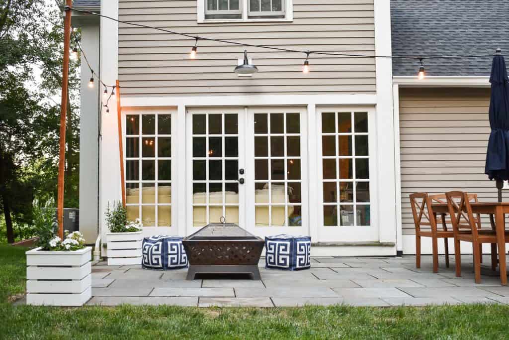 DIY Planter with Pole for String Lights - At Charlotte's House