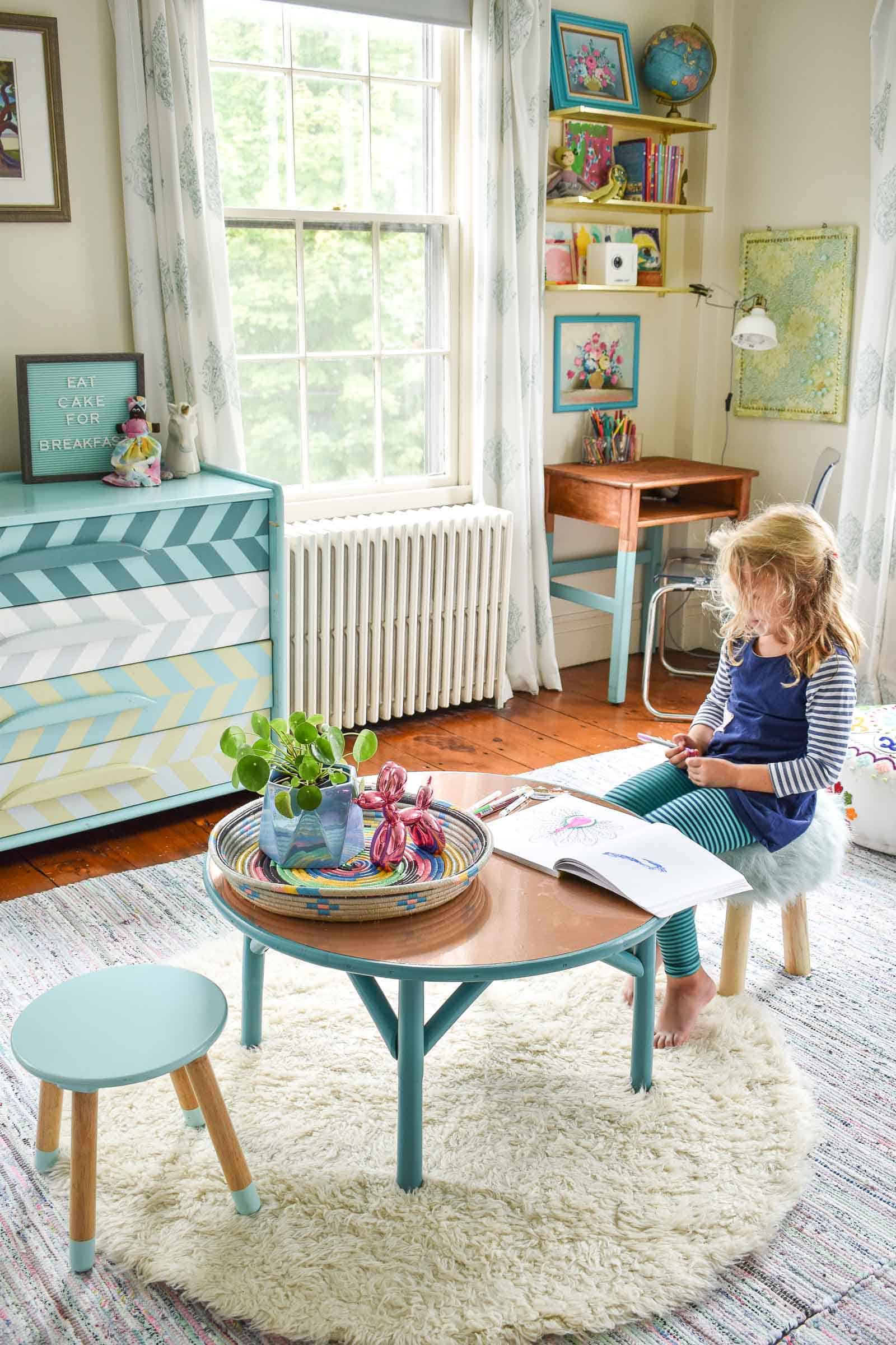 Thrifted Coffee Table Makeover - At Charlotte's House