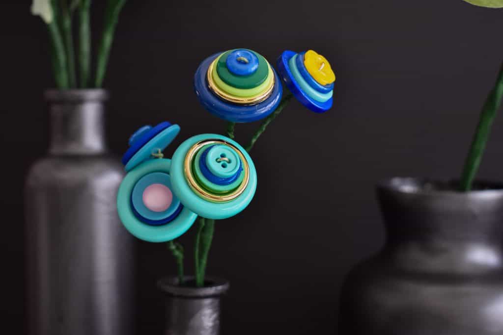 How to Make Colorful Button Flowers - At Charlotte's House