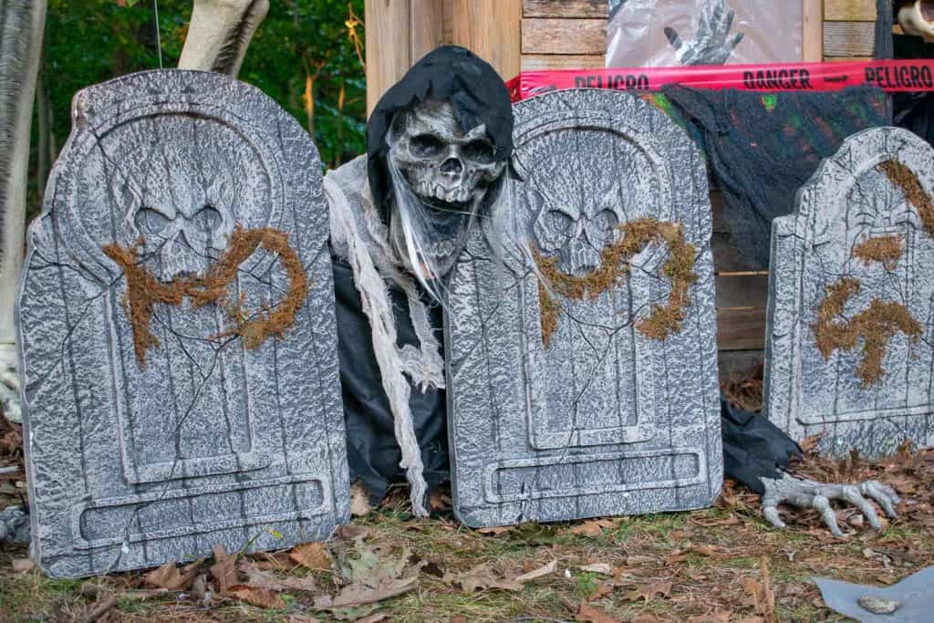 Smoky Halloween Graveyard - At Charlotte's House
