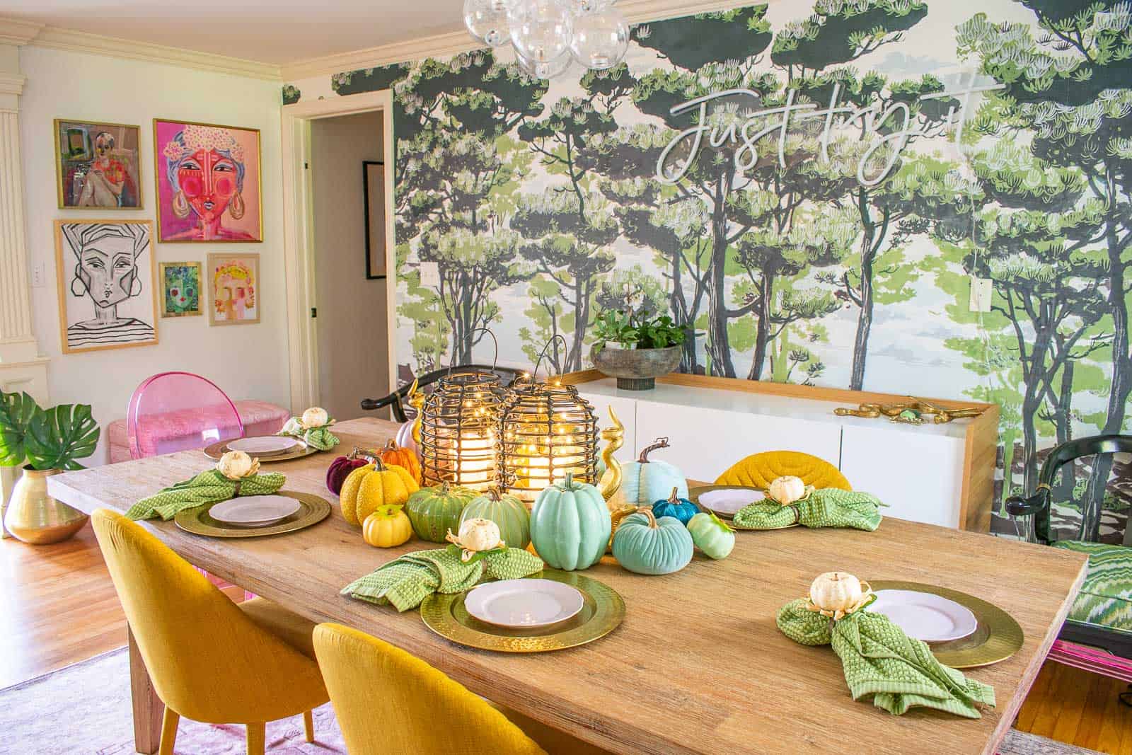 Colorful Fall Table Decor - At Charlotte's House