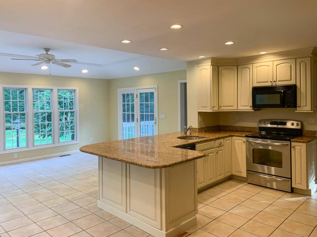 Vibrant Green Kitchen Makeover - At Charlotte's House