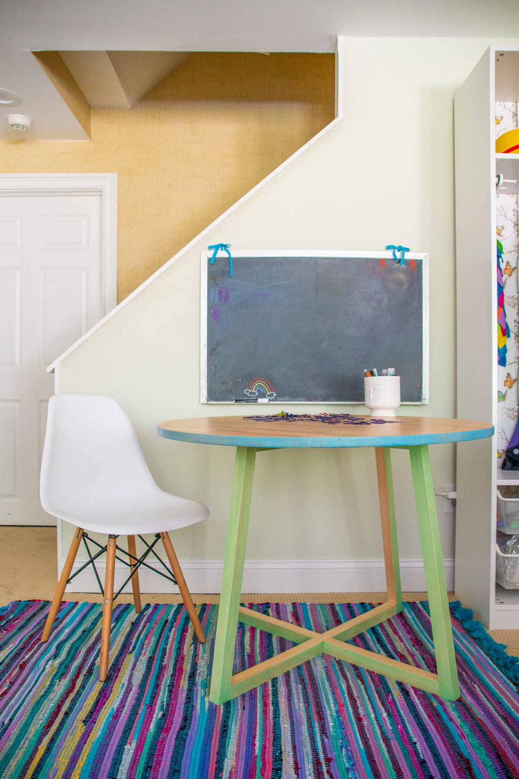 DIY Dining Table Makeover - At Charlotte's House