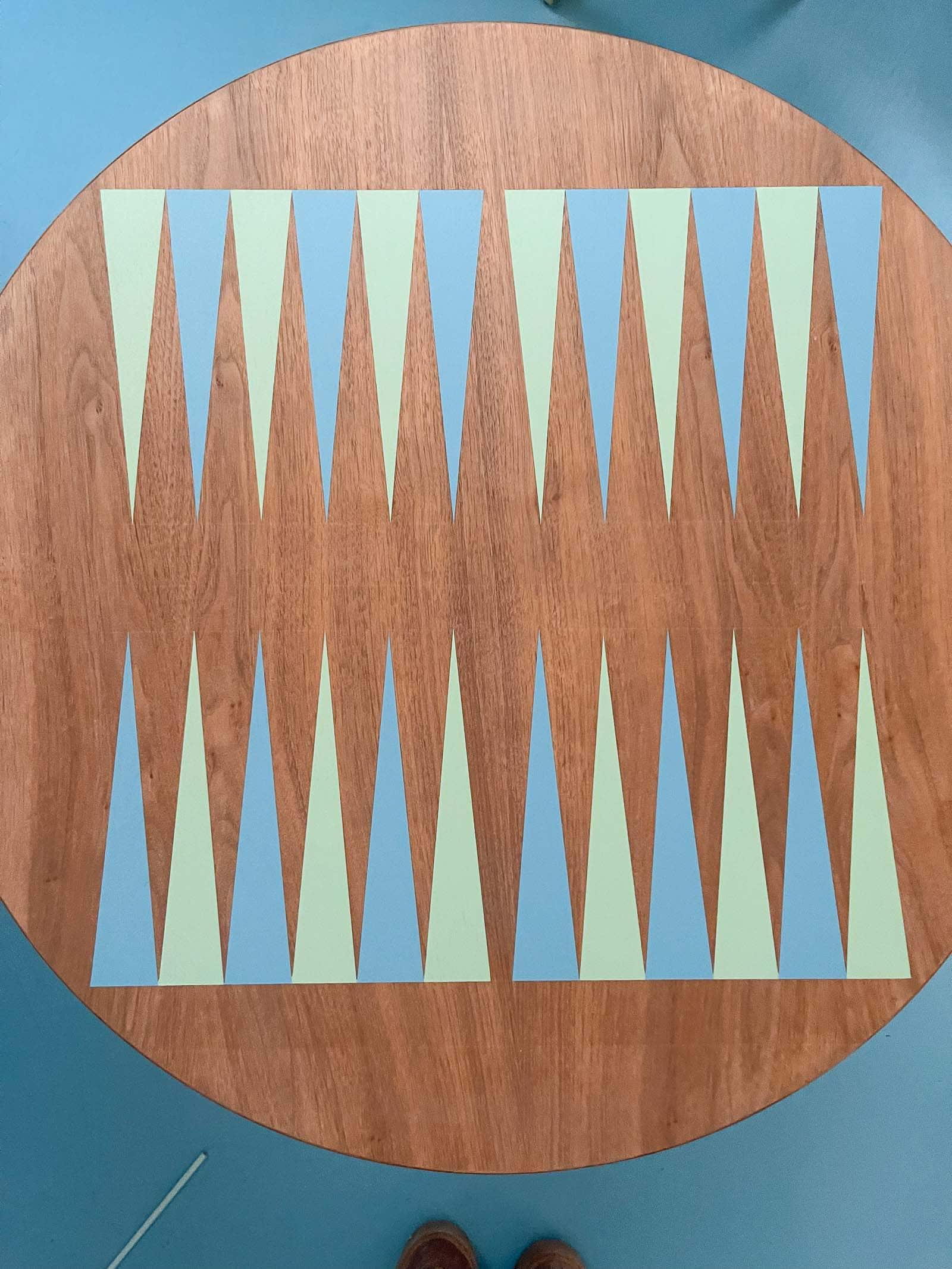 How to Paint a Backgammon Table - At Charlotte's House