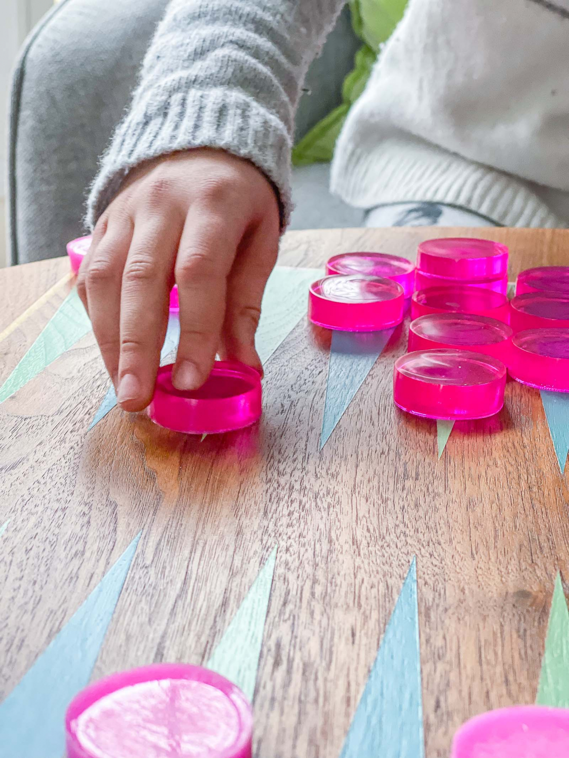 How to Paint a Backgammon Table - At Charlotte's House