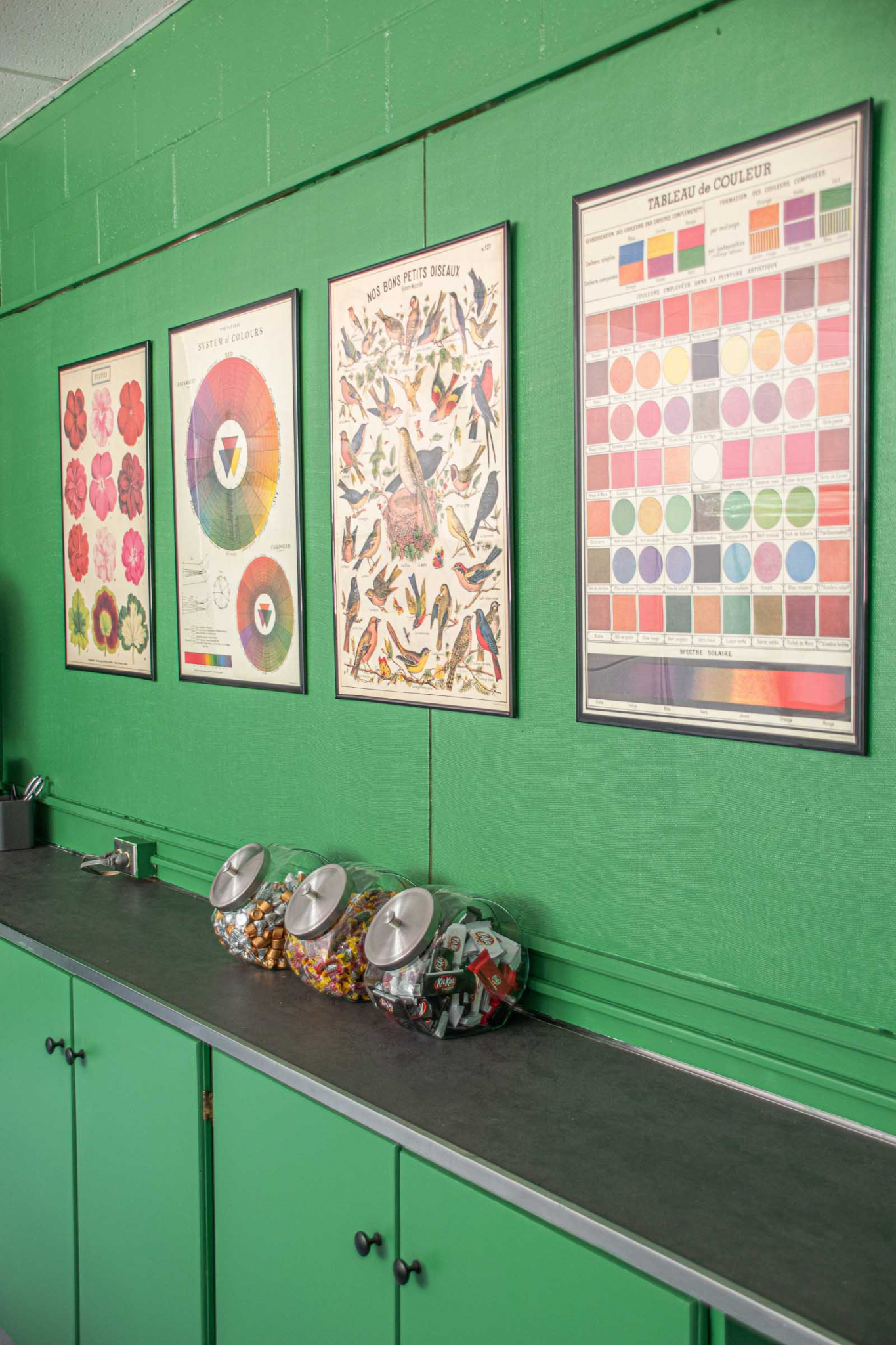 Faculty Room/ Teachers Lounge Makeover - At Charlotte's House