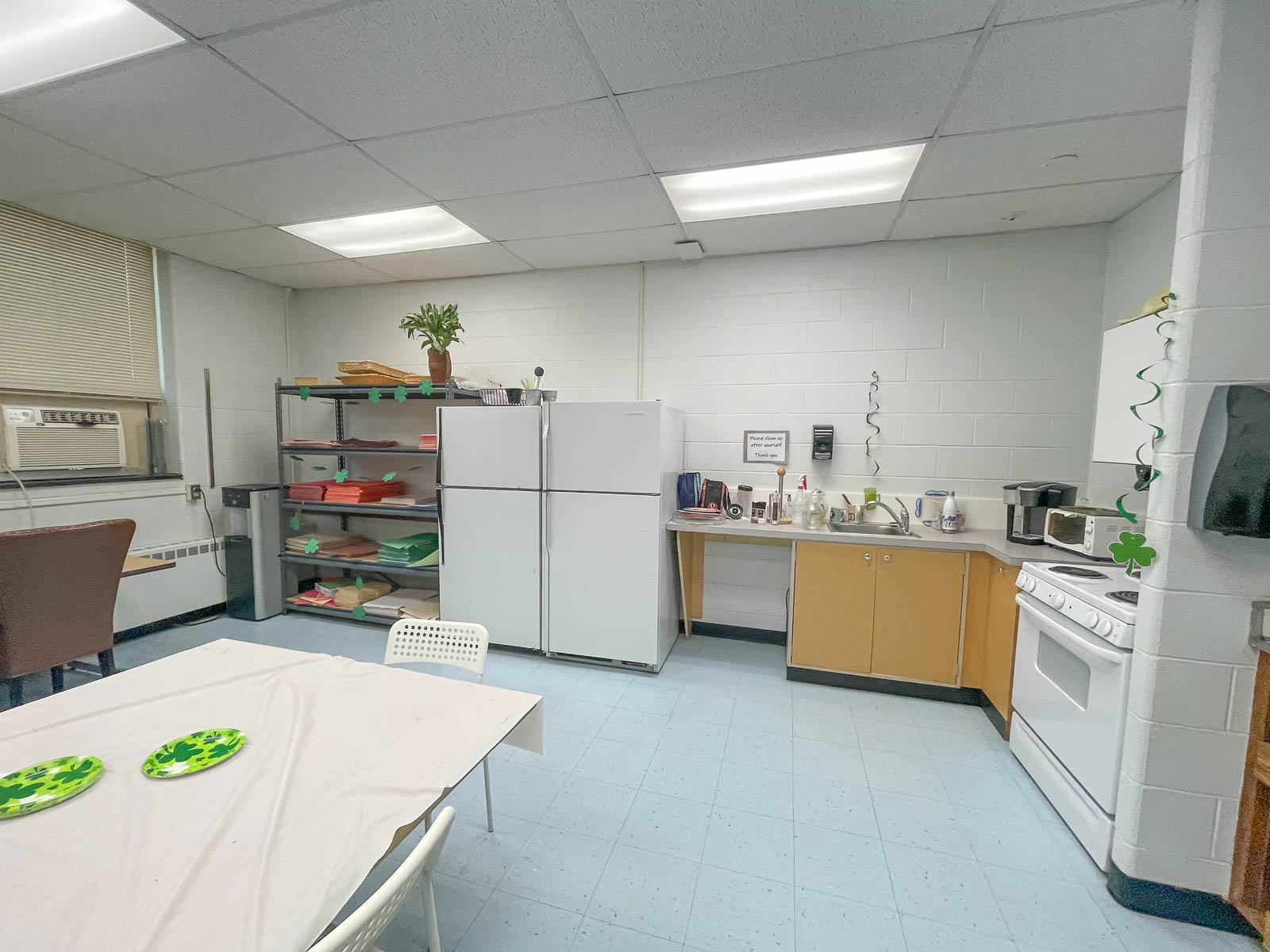 Faculty Room/ Teachers Lounge Makeover - At Charlotte's House