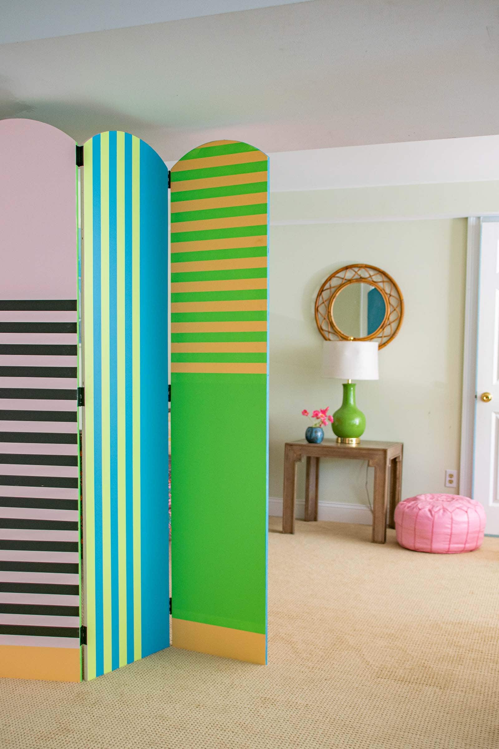 How to Make a Striped Privacy Screen - At Charlotte's House