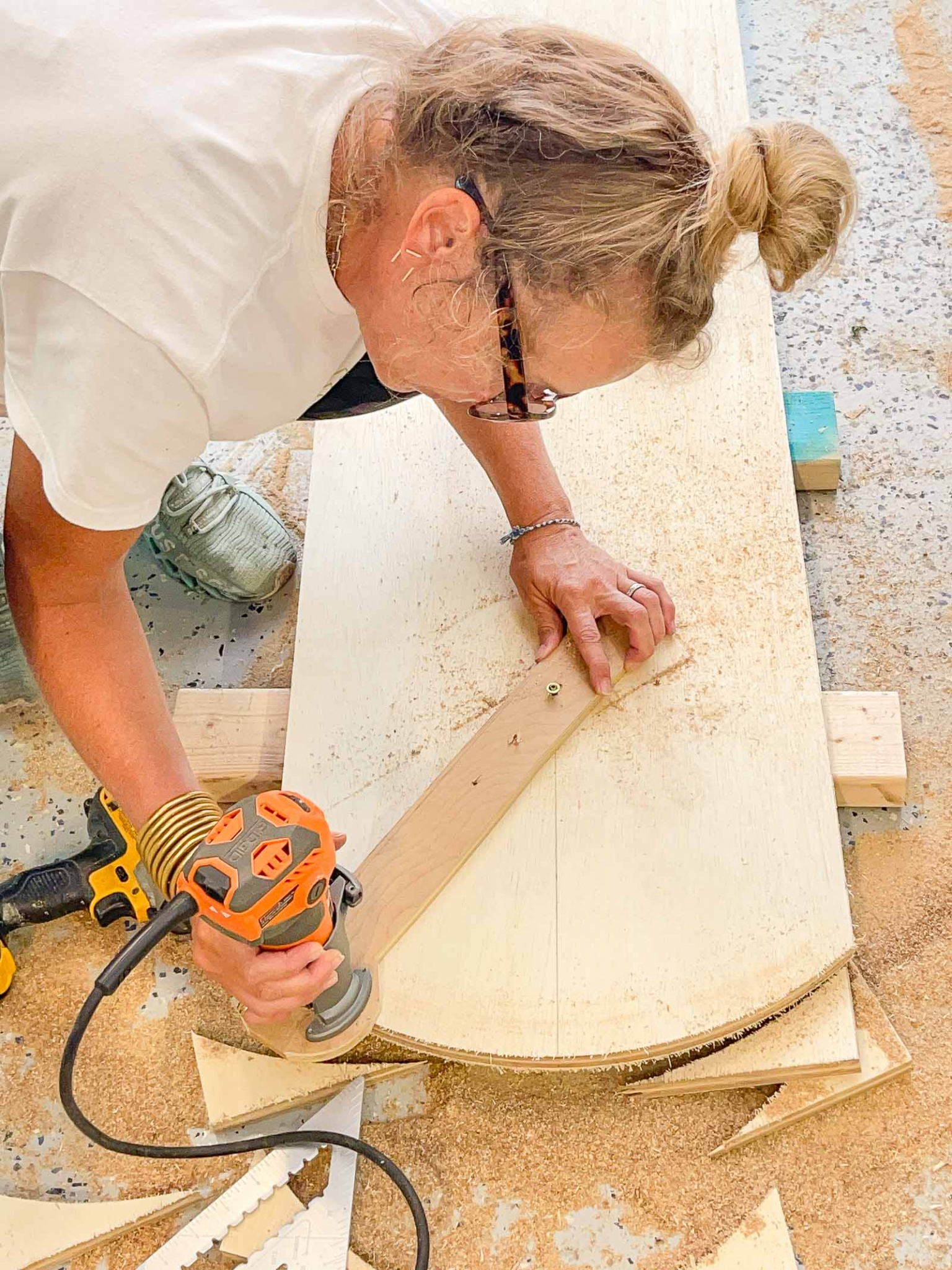 How to Make a Striped Privacy Screen - At Charlotte's House
